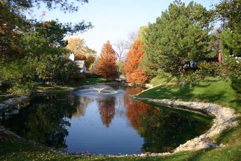 The Burr Ridge Club, a luxurious community in suburban Chicago, IL